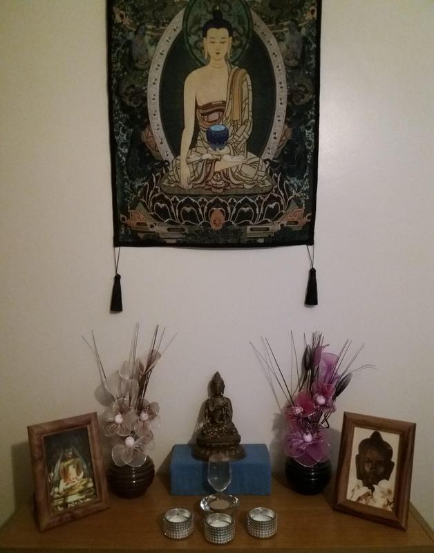Sangha Altars Gallery • Norwich Zen Buddhist Priory