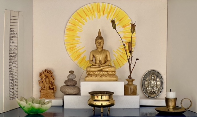 Sangha Altars Gallery • Norwich Zen Buddhist Priory